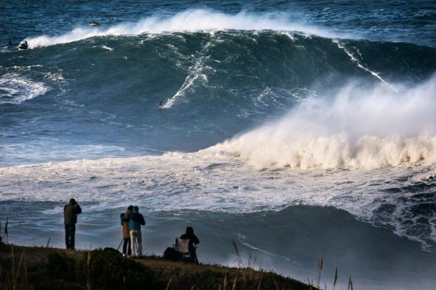 Big Wave Awards - WSL indica brasileiros | Waves