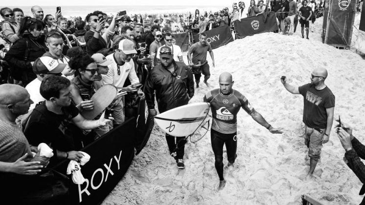 Documentário Lost Tapes - Slater define aposentadoria | Waves