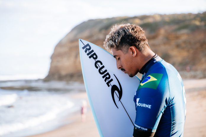 Pro Bells Beach 2024 - Samuel perde na primeira fase | Waves