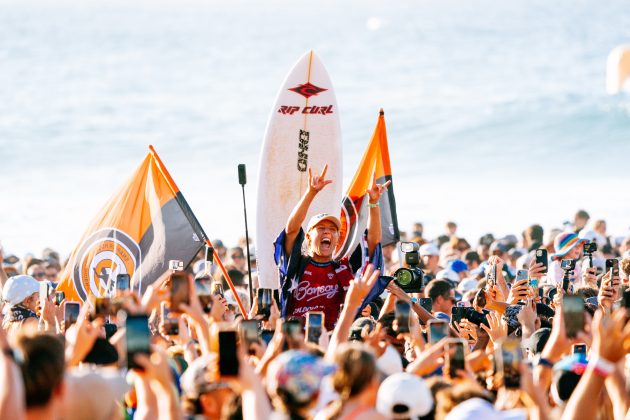 Gold Coast Pro 2026 - Stephanie e Ethan dominam em casa | Waves